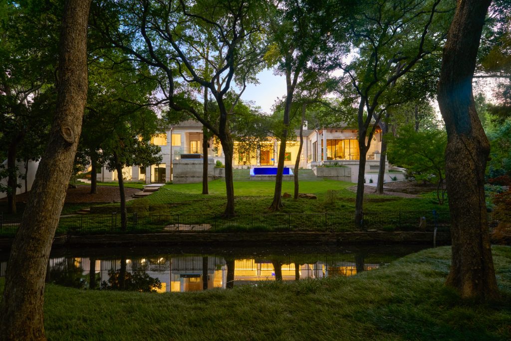 Rockbrook Drive - Bob Thompson Homes