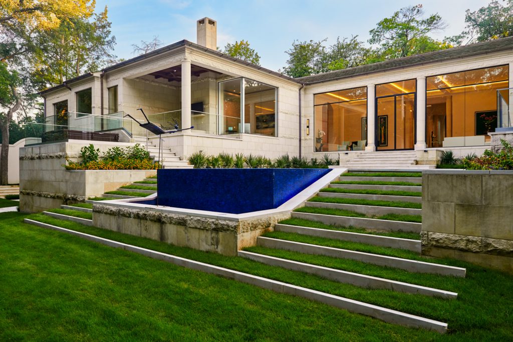 Rockbrook Drive - Bob Thompson Homes